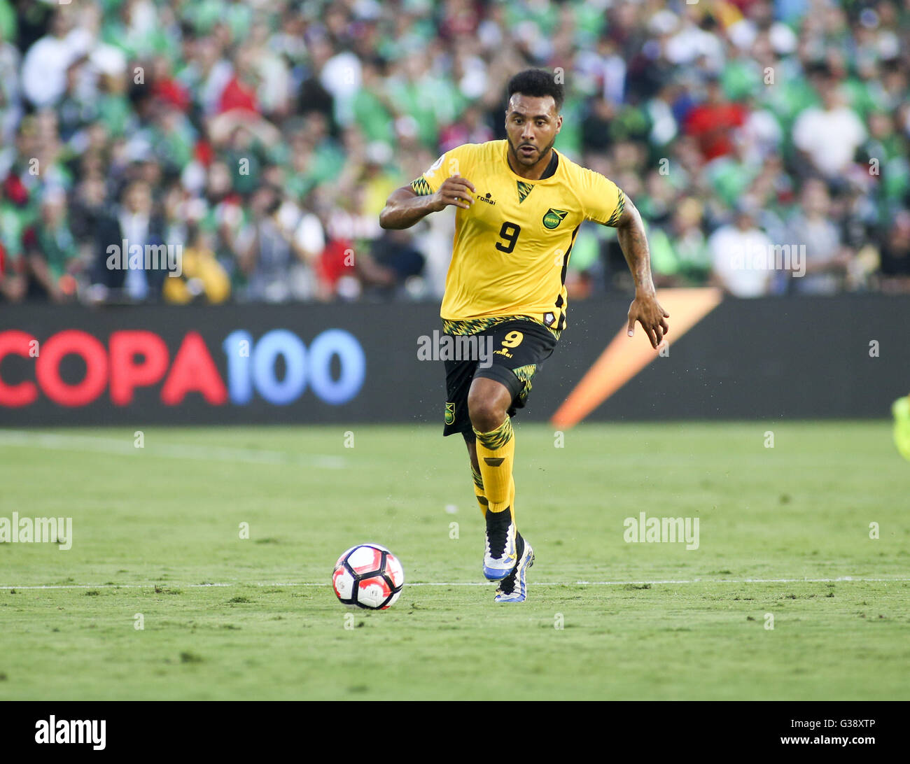 Giles barnes hi-res stock photography and images - Alamy