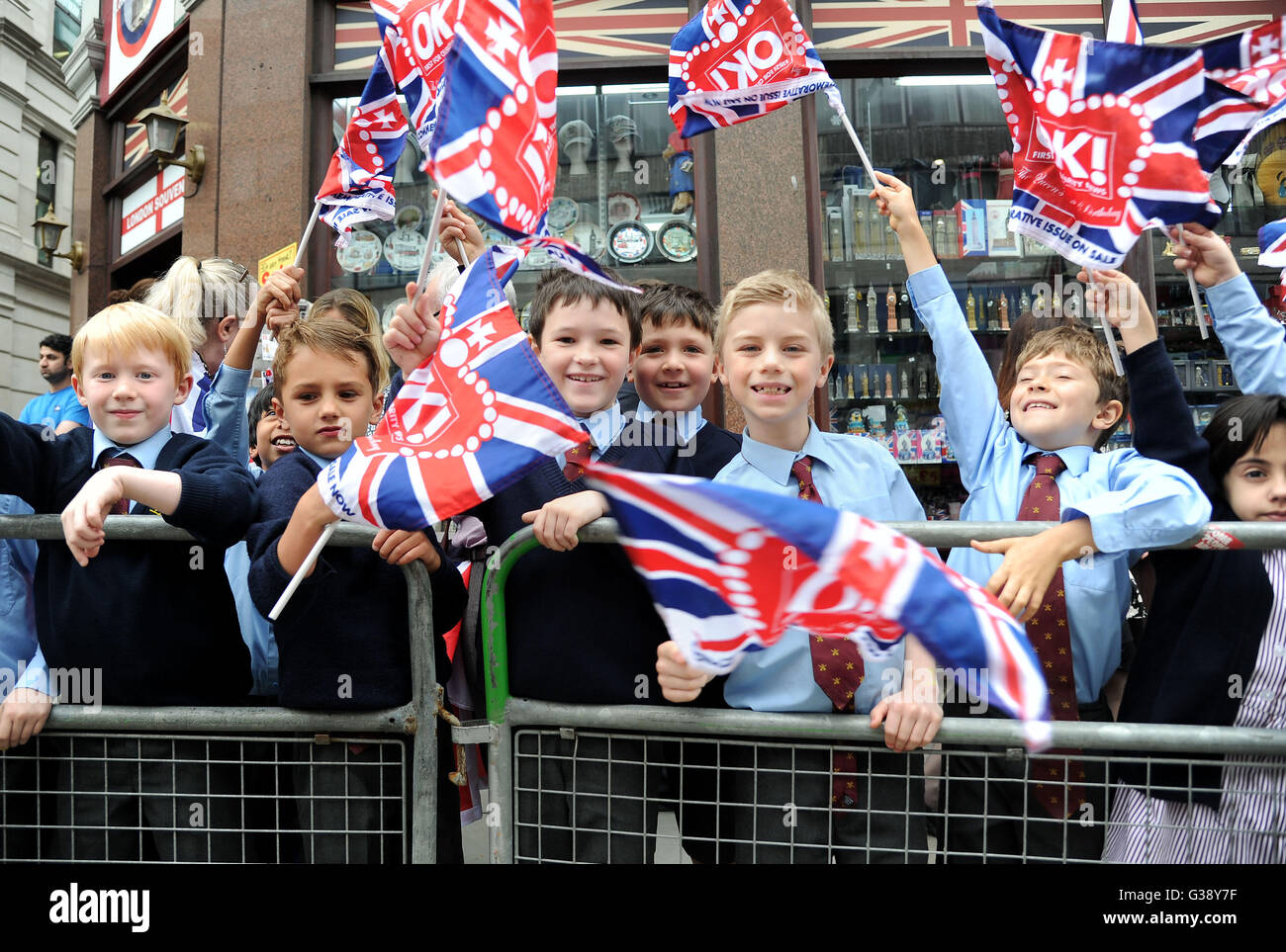 Pupils from st pauls hi-res stock photography and images - Alamy