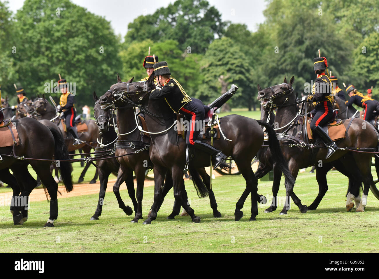 Hrh birthday hi-res stock photography and images - Alamy