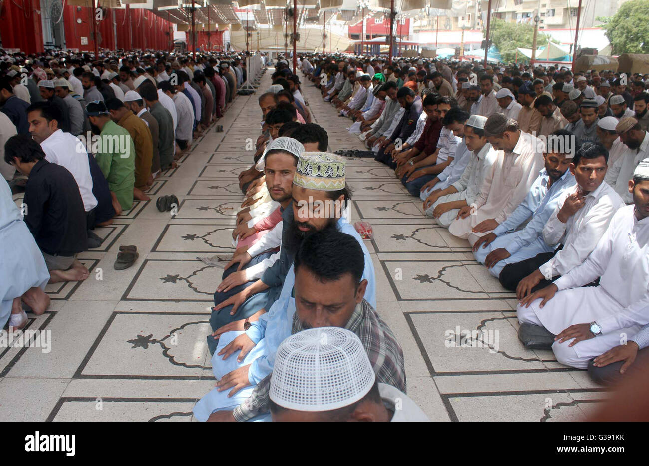 Muslims offering Salat-e-Jumma prayer on the eve of first Friday during ...
