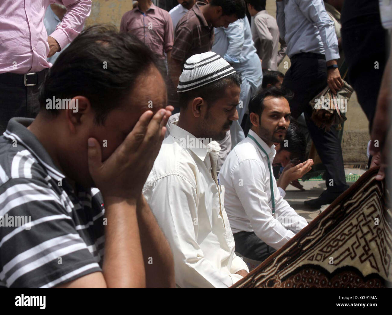 Muslims offering Salat-e-Jumma prayer on the eve of first Friday during ...