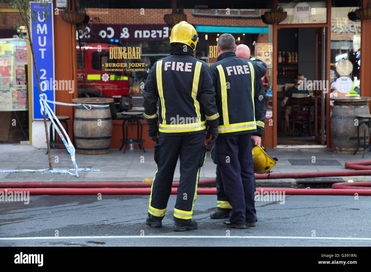 London fire brigade helmet hi-res stock photography and images - Alamy