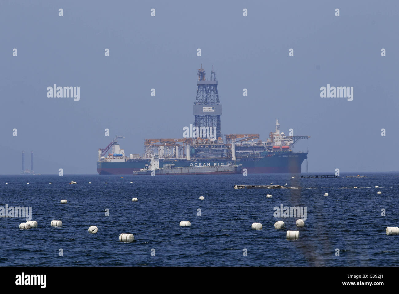 Geoje, Gyeongnam, South Korea. 10th June, 2016. Ocean Rig Santorini ...