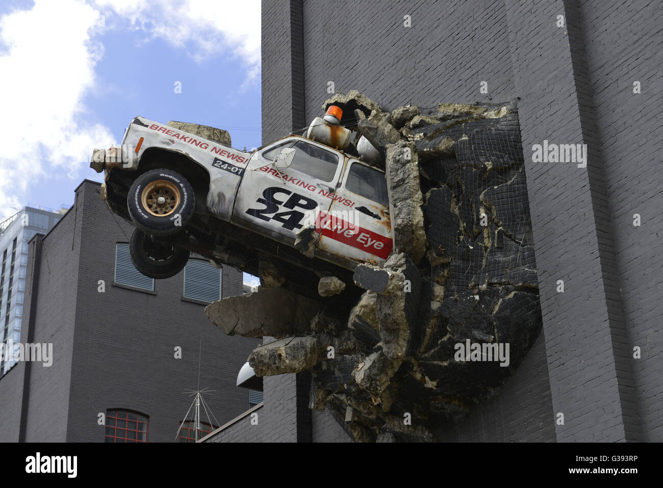 Cp24 toronto hi-res stock photography and images - Alamy