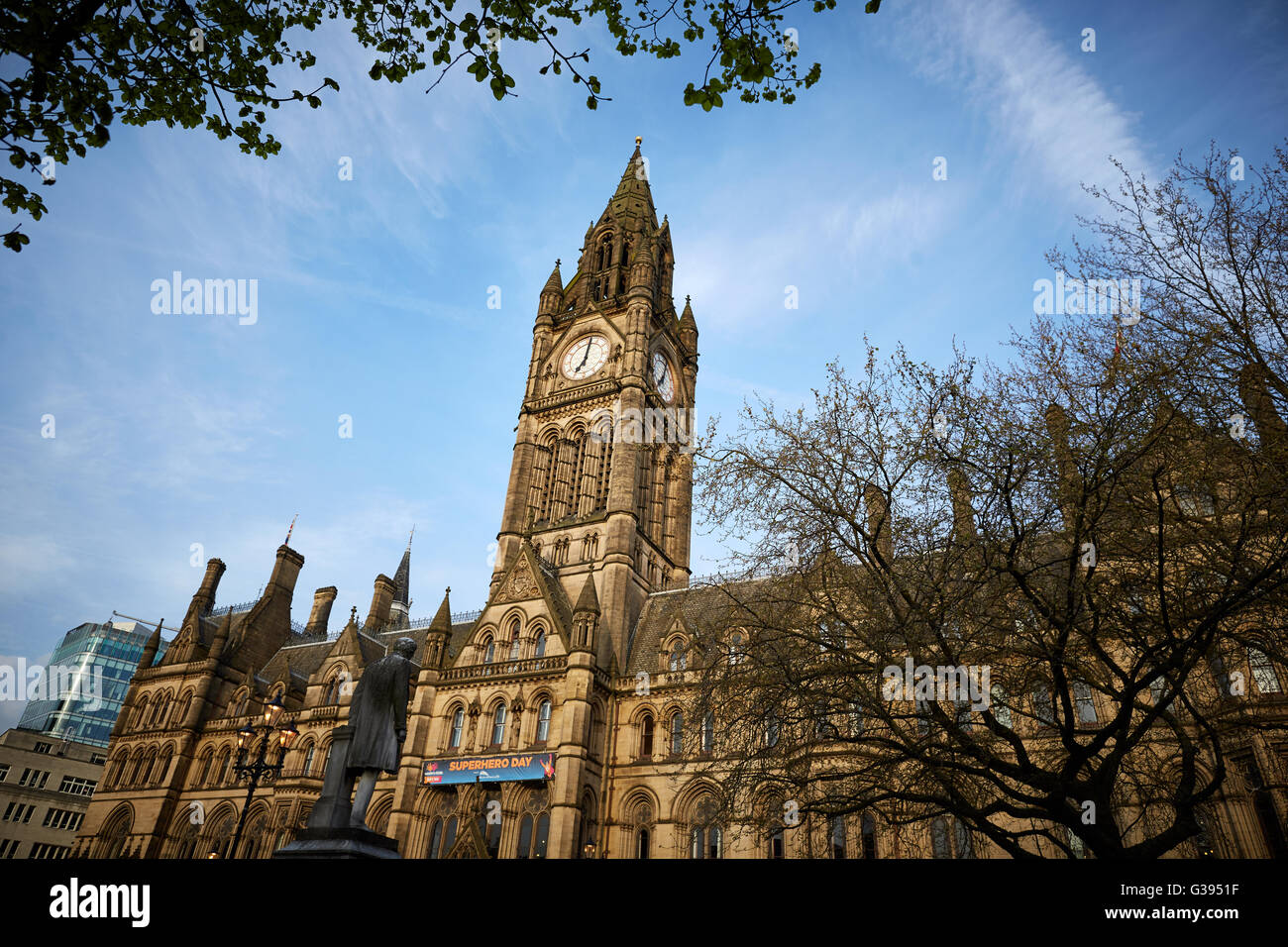 Manchester town hall detail Architect property properties building ...