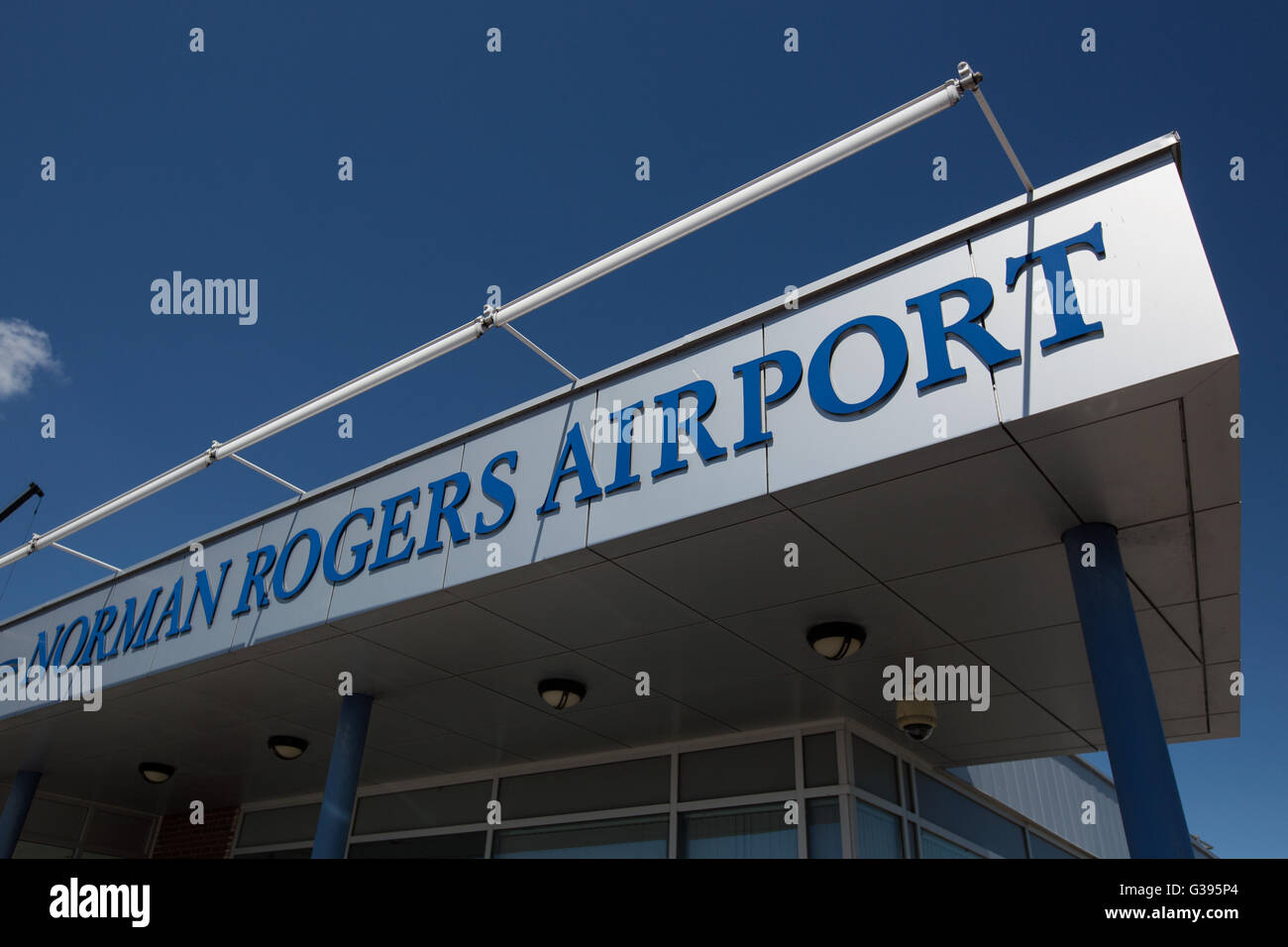 Kingston Norman Rogers Airport passenger terminal in Kingston Ont., on ...