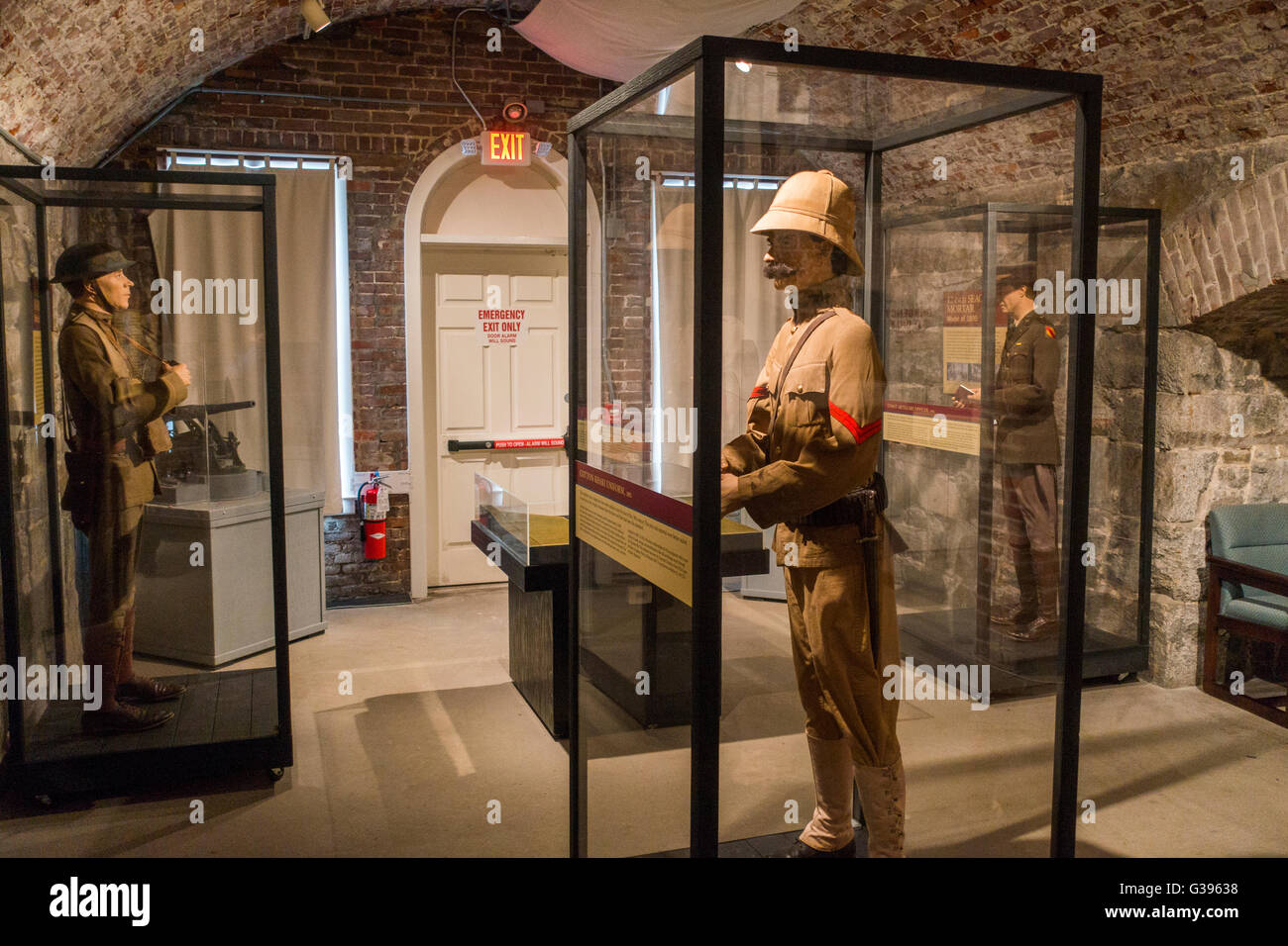 Fort monroe army base hi-res stock photography and images - Alamy