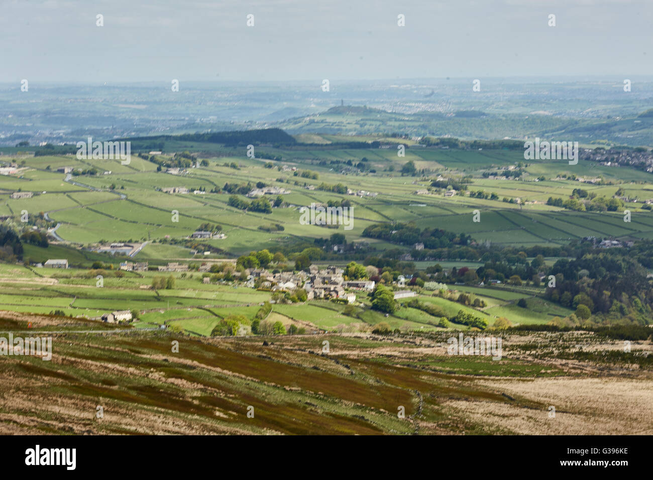 Holmfirth town centre hi-res stock photography and images - Alamy