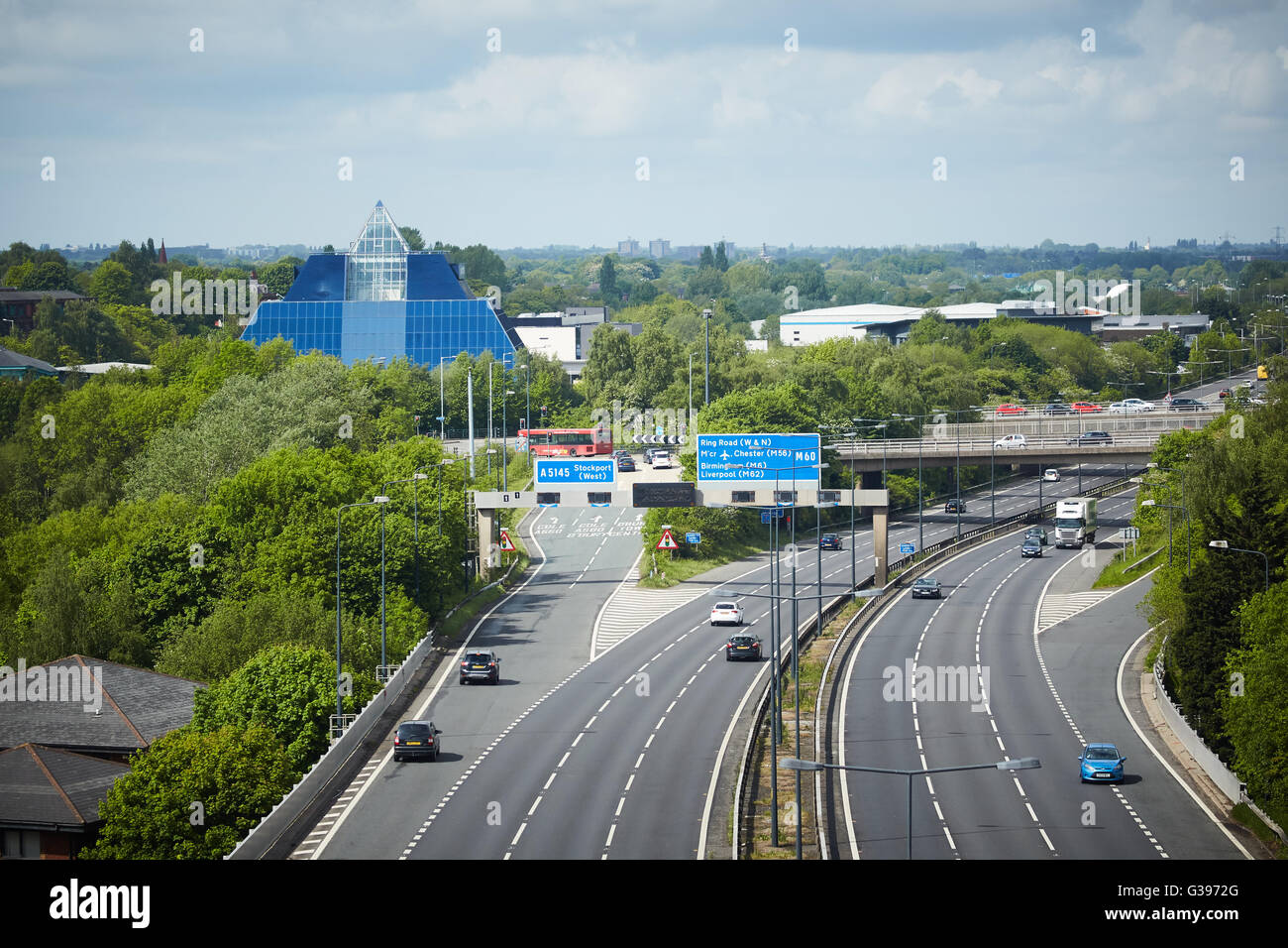 Stockport pyramid hi-res stock photography and images - Alamy