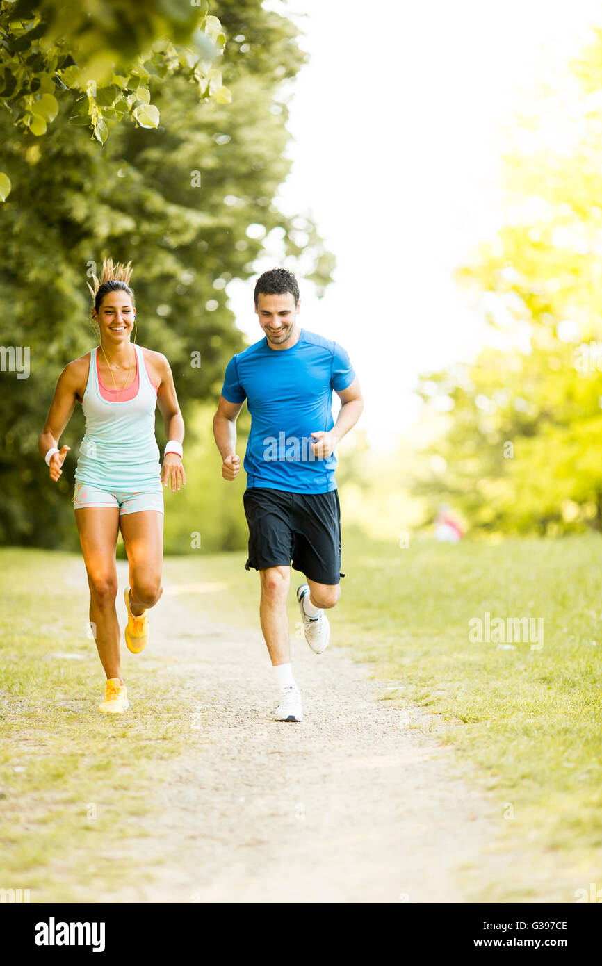 Couple running hi-res stock photography and images - Alamy