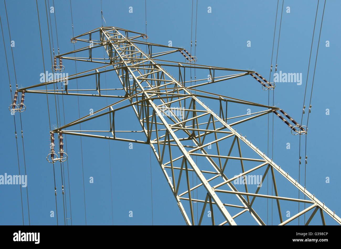 Electricity pylon mast hi-res stock photography and images - Alamy