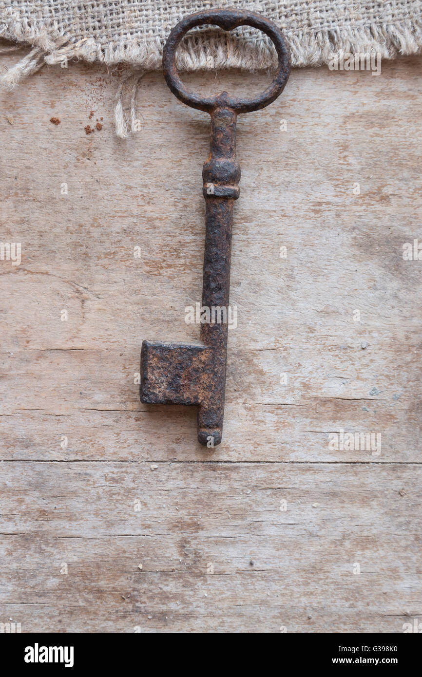 Old rusty safe hi-res stock photography and images - Alamy