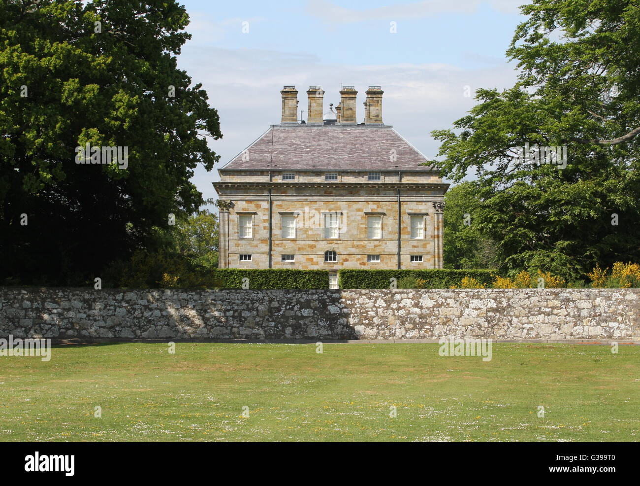Kinross house hi-res stock photography and images - Alamy