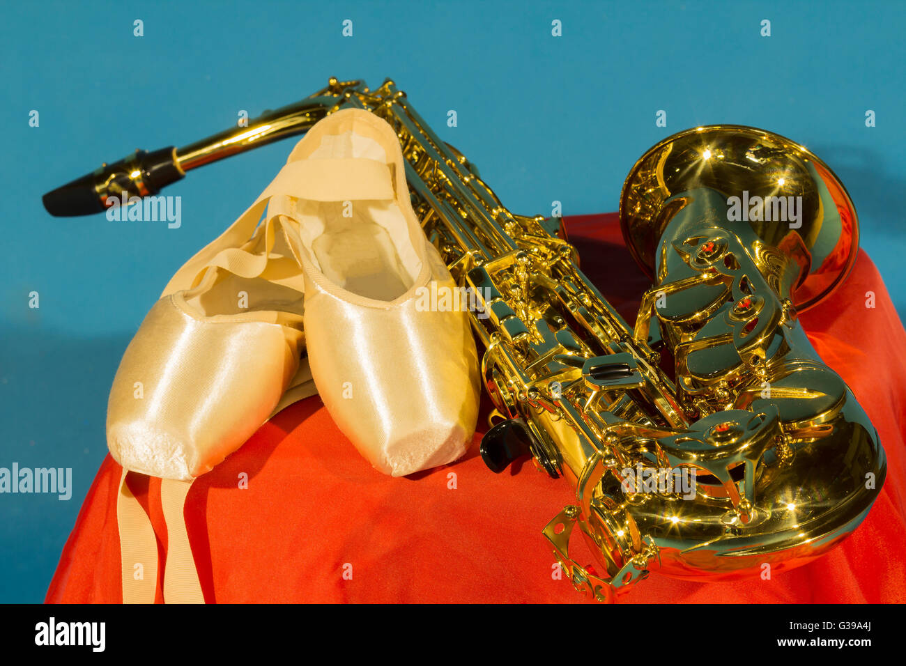 Saxophone Shoe