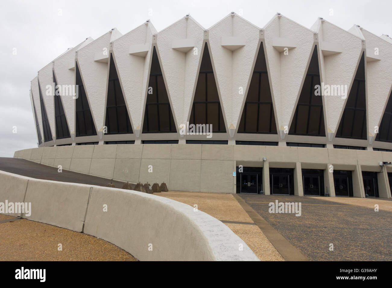 Hampton Coliseum in Virginia Stock Photo - Alamy