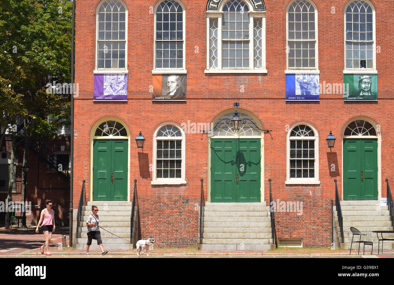 Derby square salem hi-res stock photography and images - Alamy