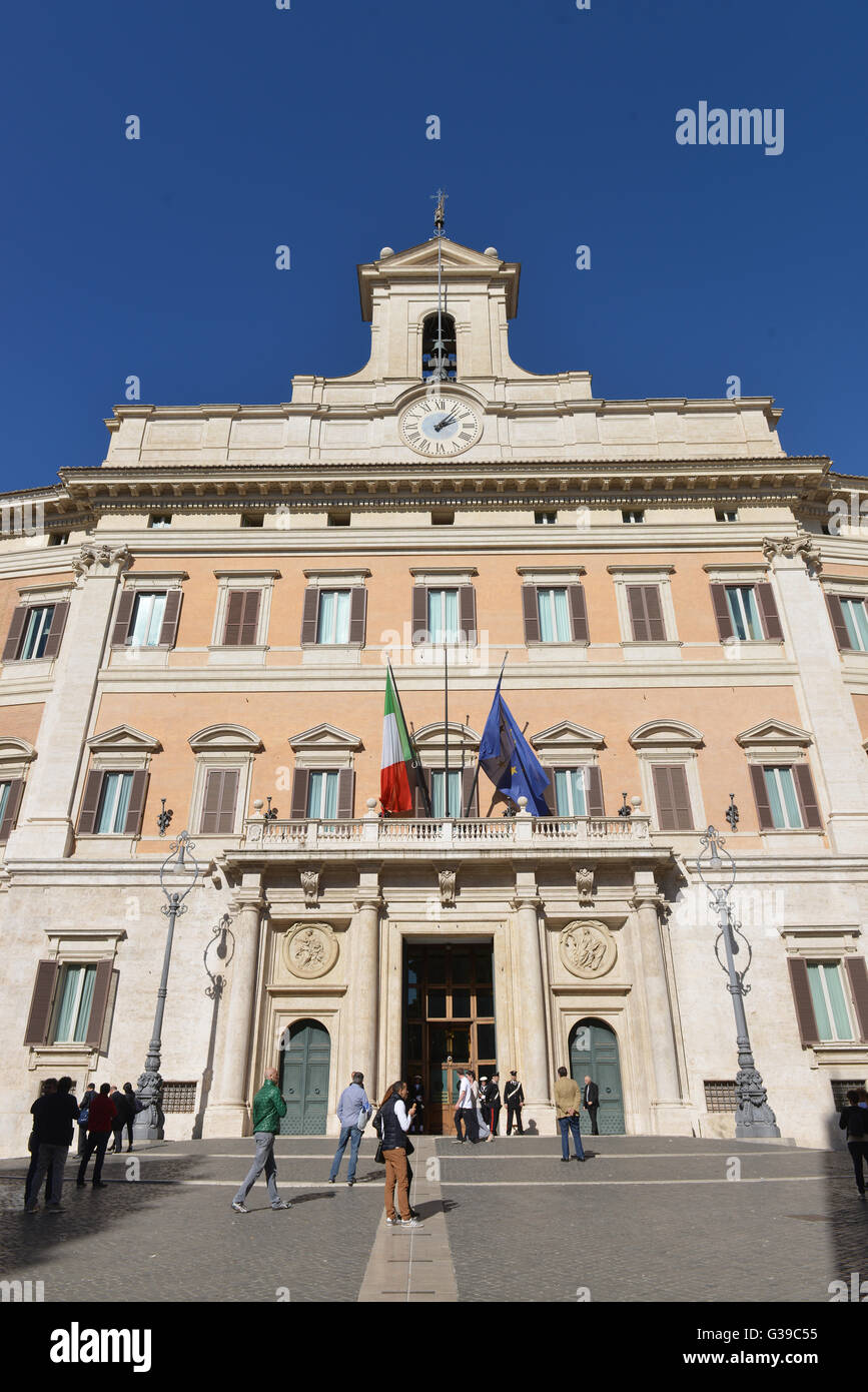 Palazzo Montecitorio, Parlament, Piazza Montecitorio, Rom, Italien ...