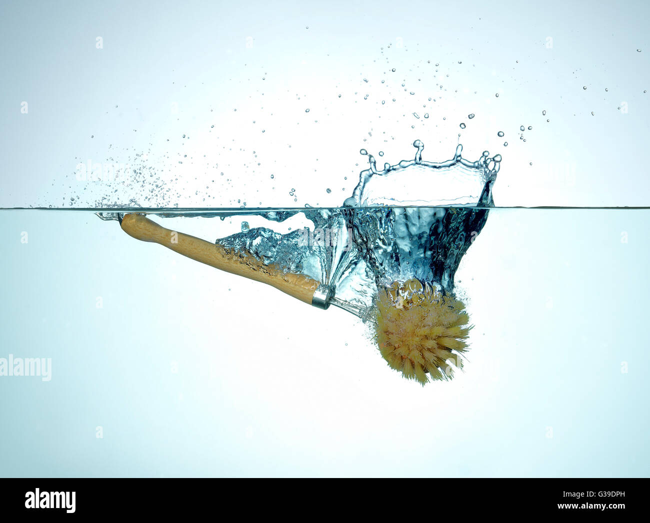 Object falling hi-res stock photography and images - Alamy