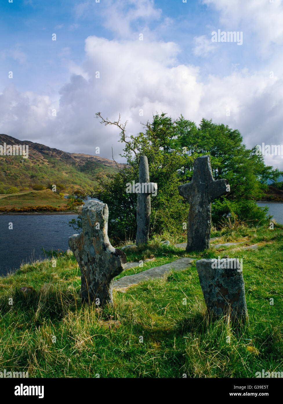St crosses hi-res stock photography and images - Alamy
