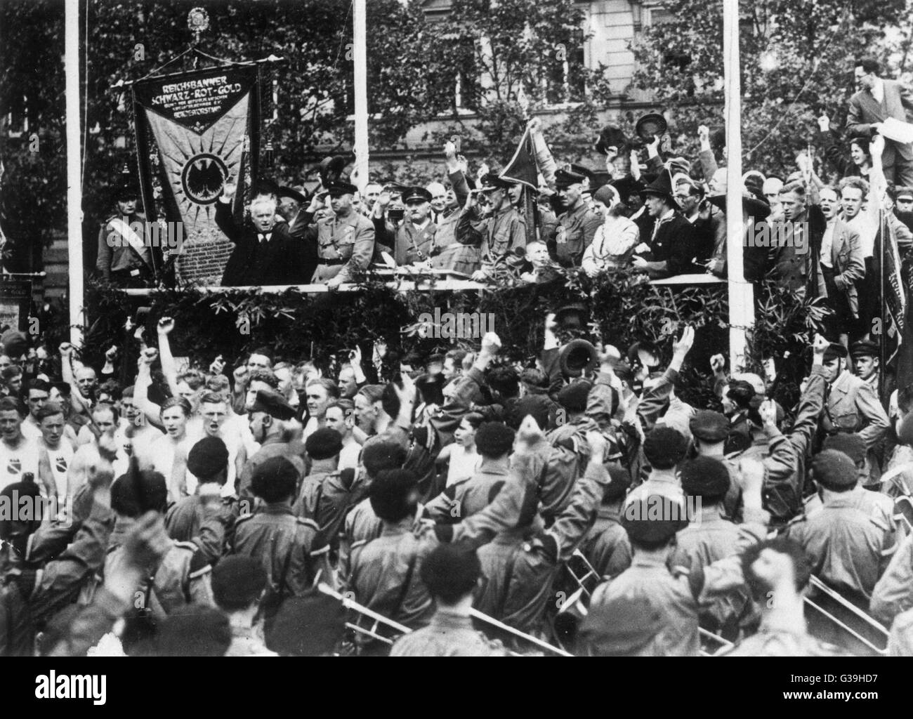 Meeting of the nsdap hi-res stock photography and images - Alamy
