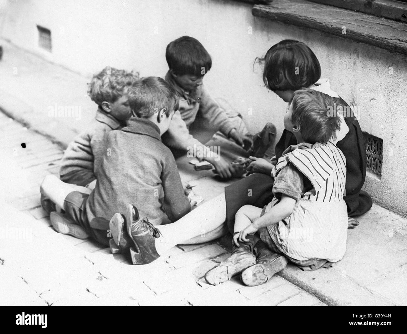 Children hoxton hi-res stock photography and images - Alamy