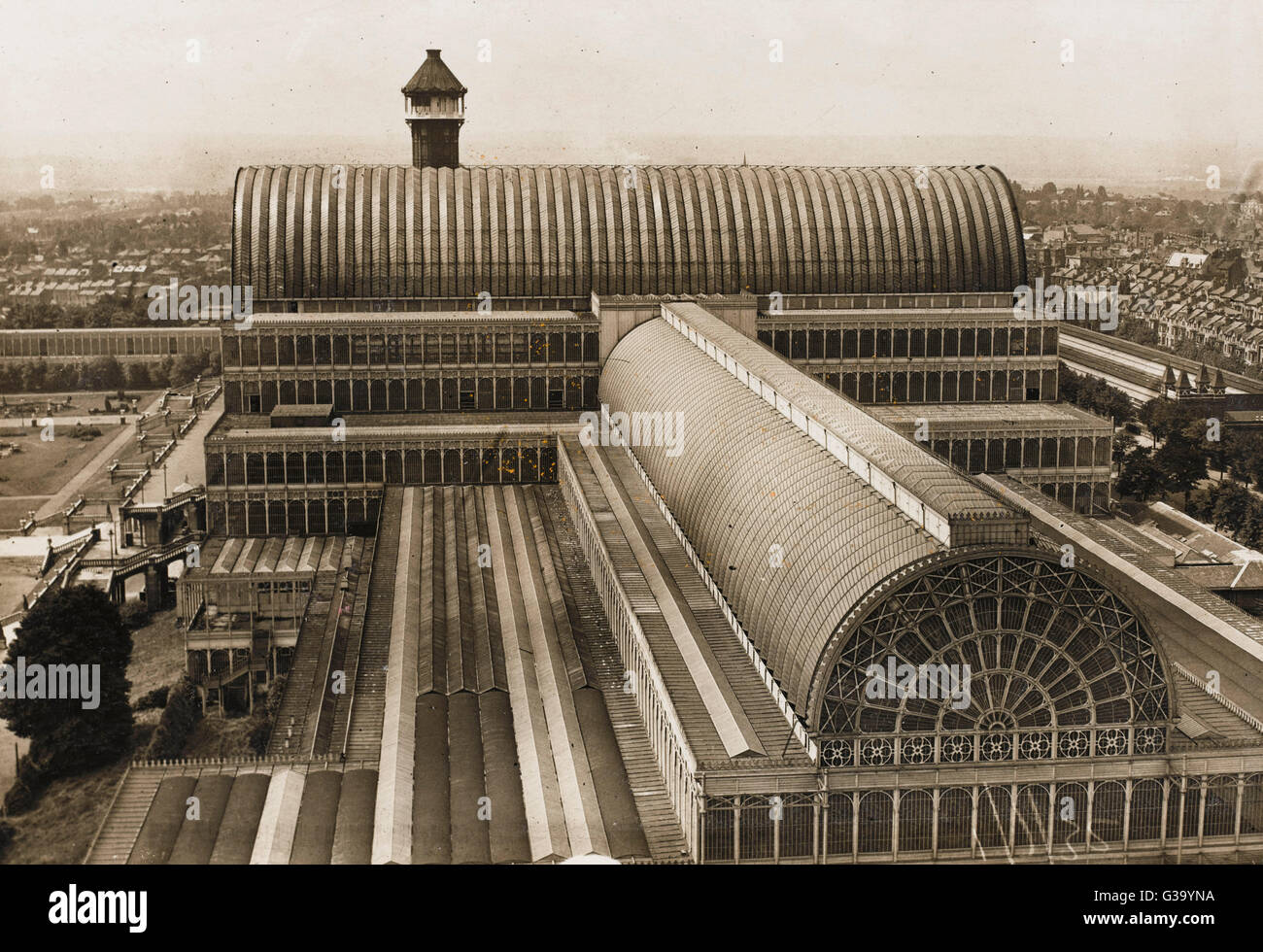 CRYSTAL PALACE ROOF Stock Photo - Alamy