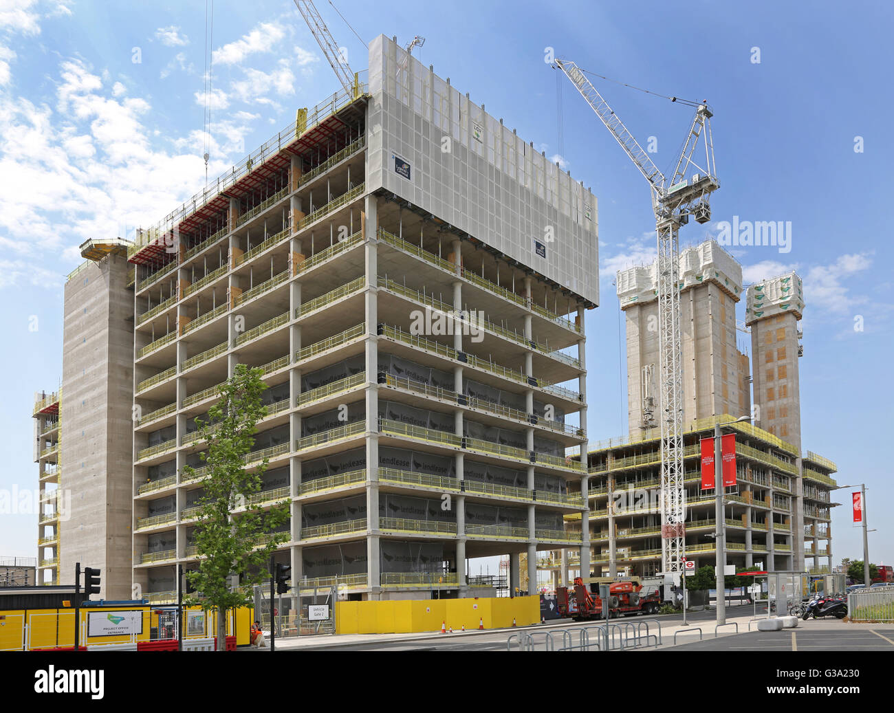 Stratford office blocks hi-res stock photography and images - Alamy