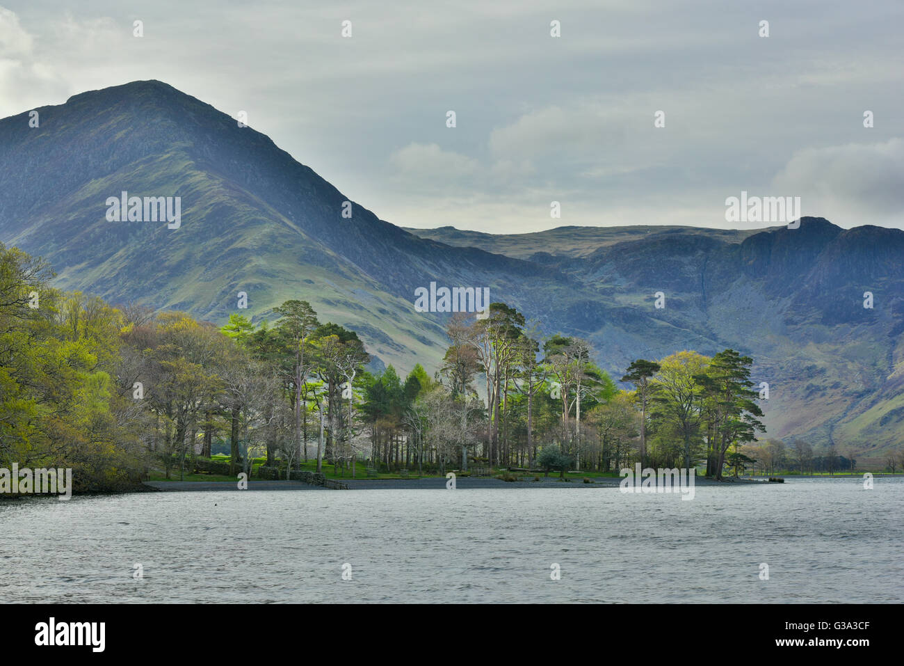 Classic view on Buttermere, Lake District Stock Photo - Alamy