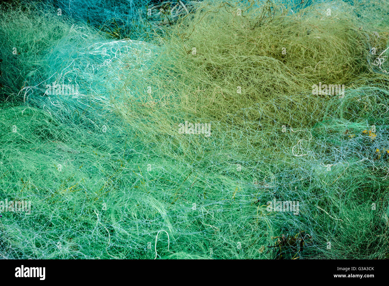 Green fishing nets hi-res stock photography and images - Alamy