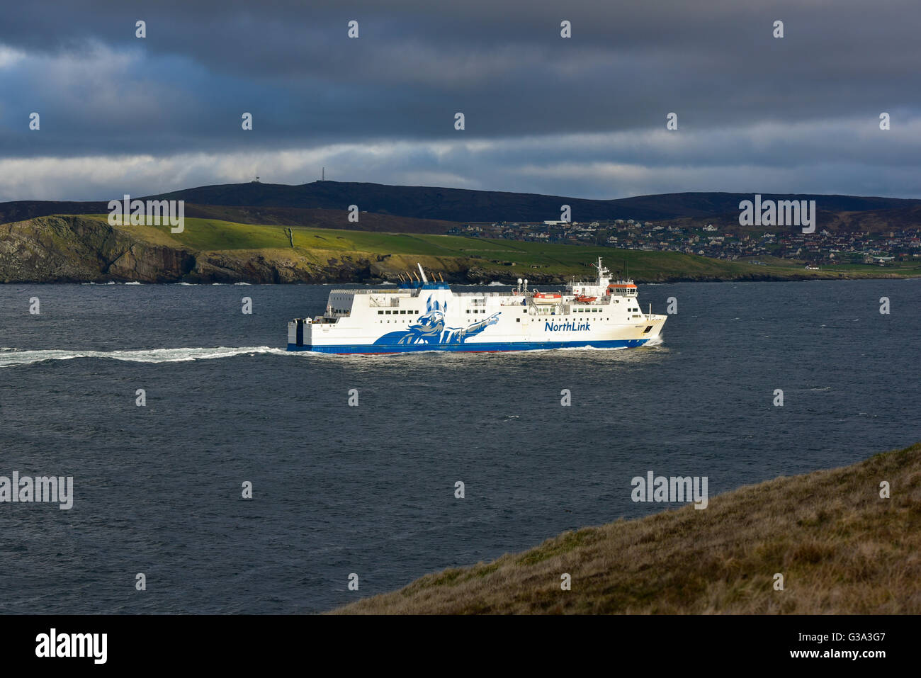 Shetland ferry lerwick hi-res stock photography and images - Alamy