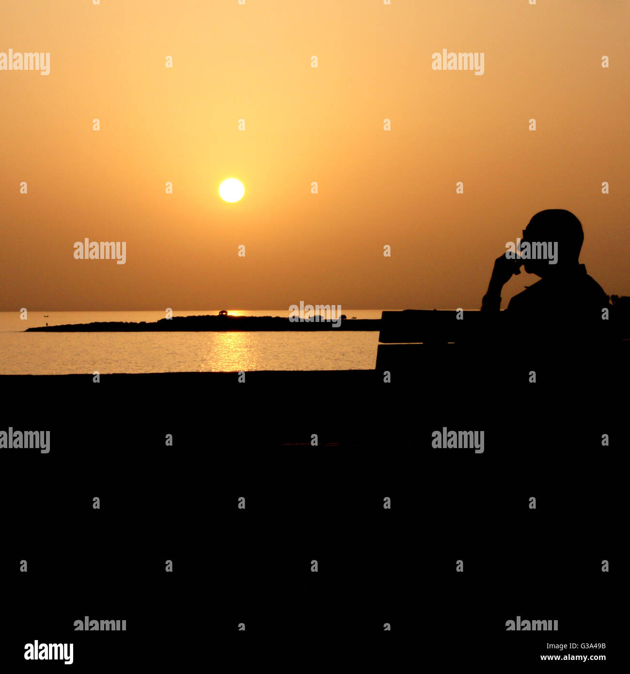 Retirement (Senior Man Twilght Silhouette Stock Photo - Alamy