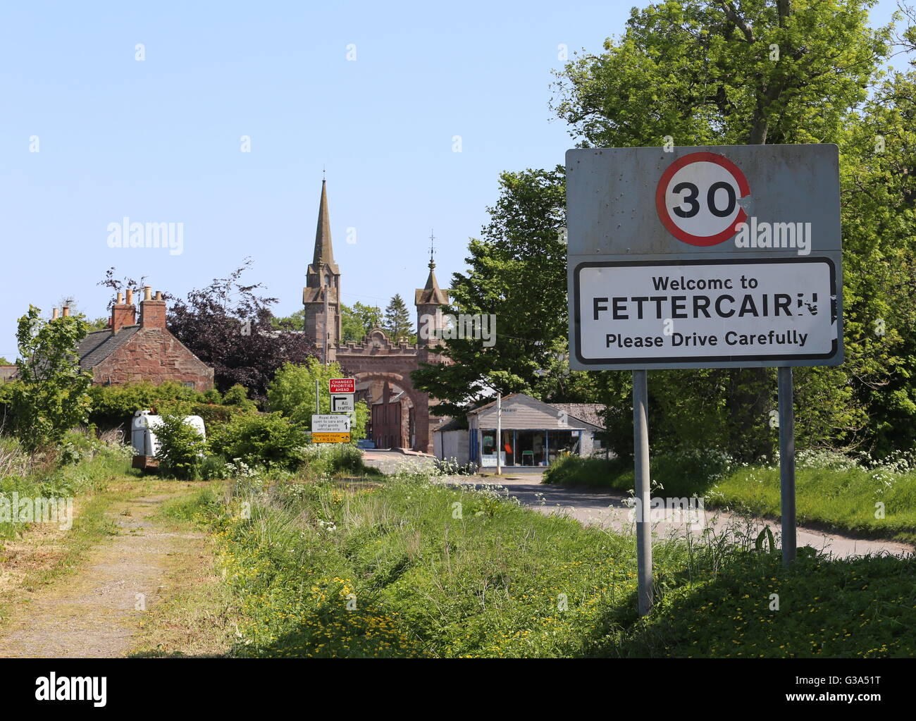 Scottish royal arch hi-res stock photography and images - Alamy