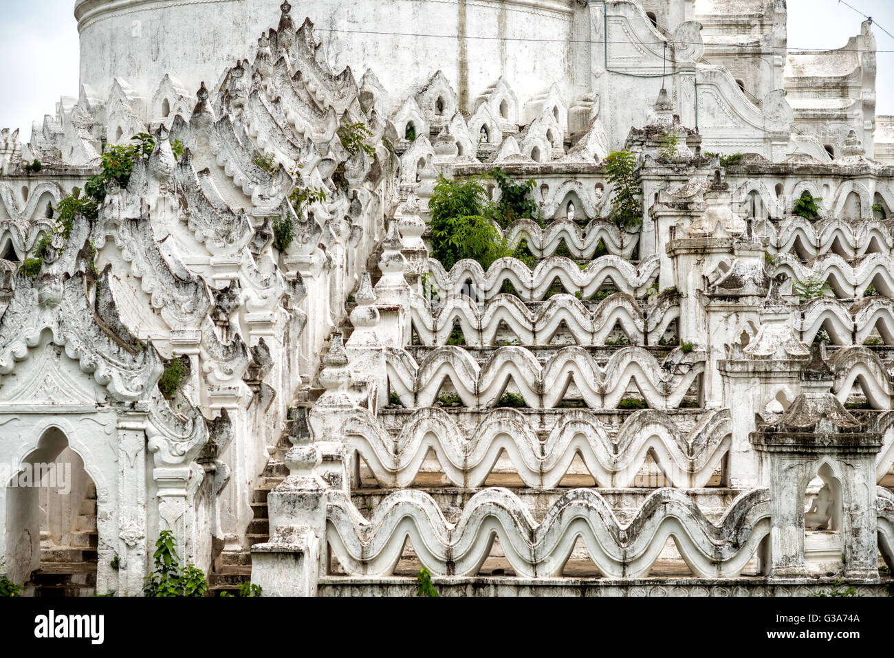 Whitewashed temples hi-res stock photography and images - Alamy