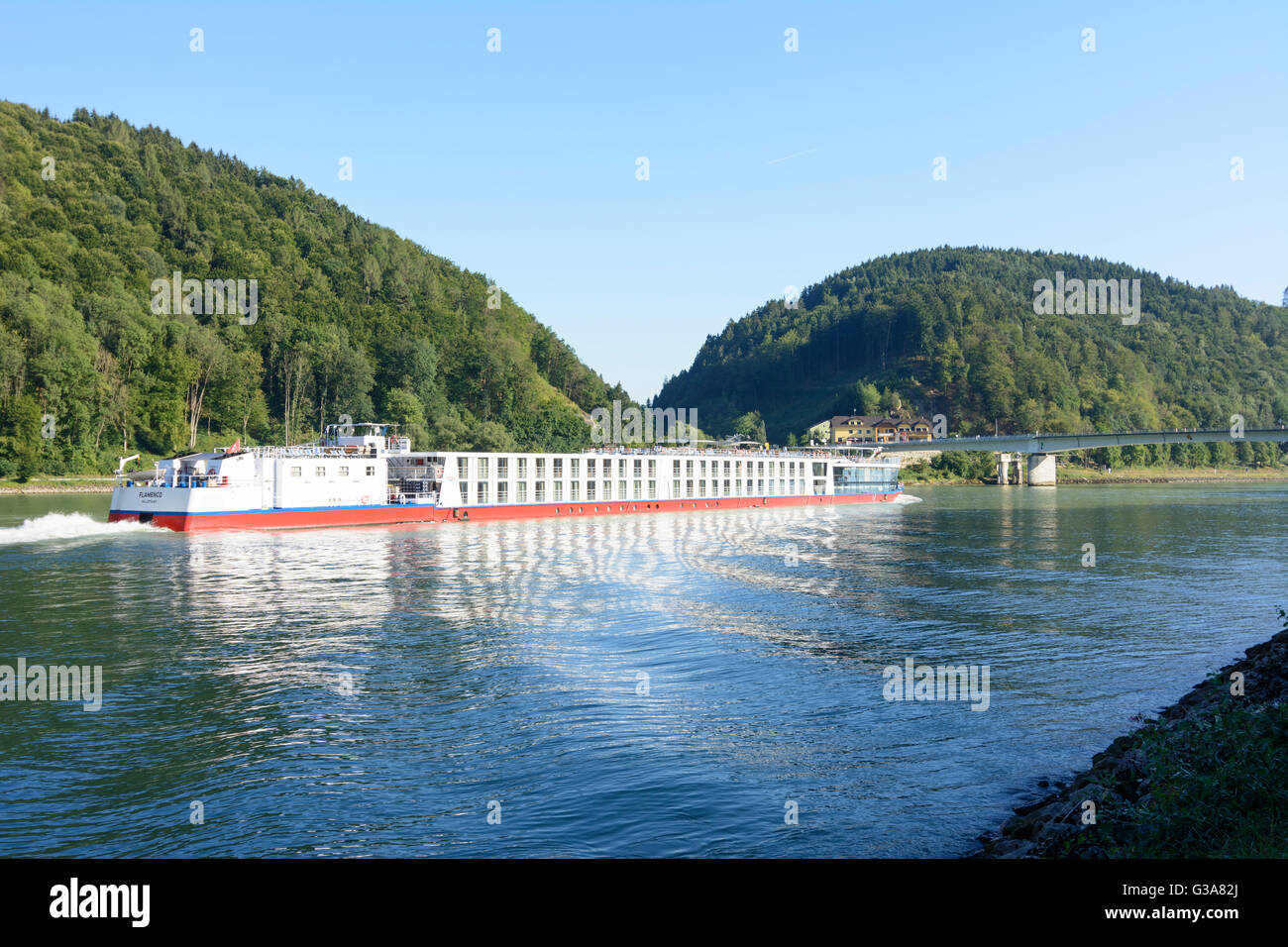 Ship donau on the danube donau hi-res stock photography and images - Alamy