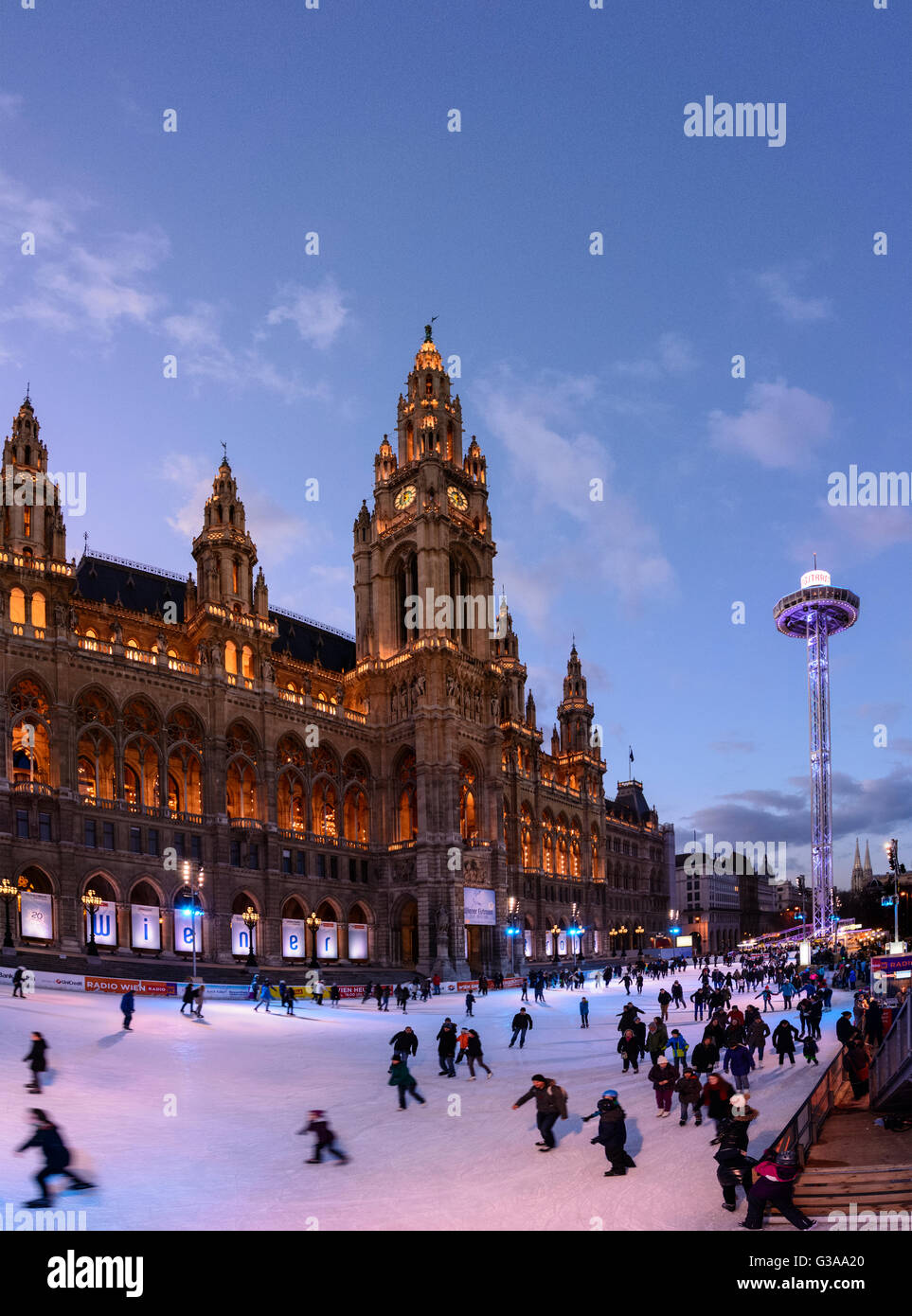 Town hall with skating rink "Vienna Ice Dream" and Lookout City ...