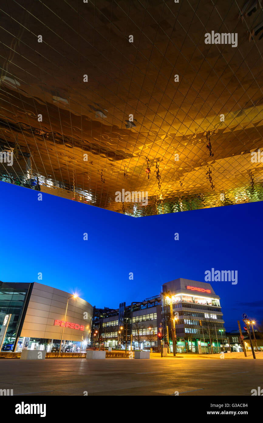 Porsche Museum (lower roof) , Porsche headquarters and Porsche factory ...