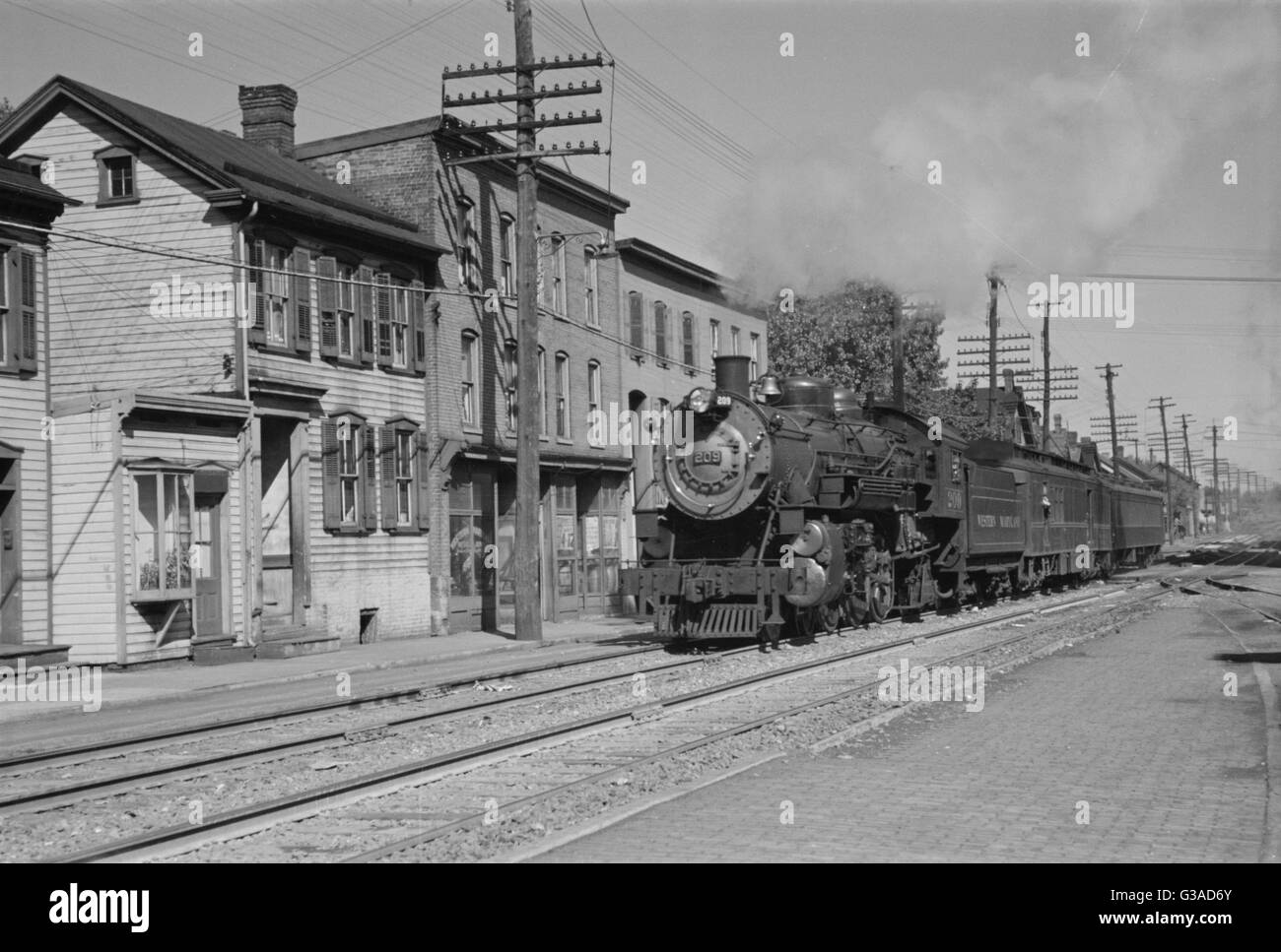 Train arriving from Baltimore. Hagerstown, Maryland Stock Photo - Alamy
