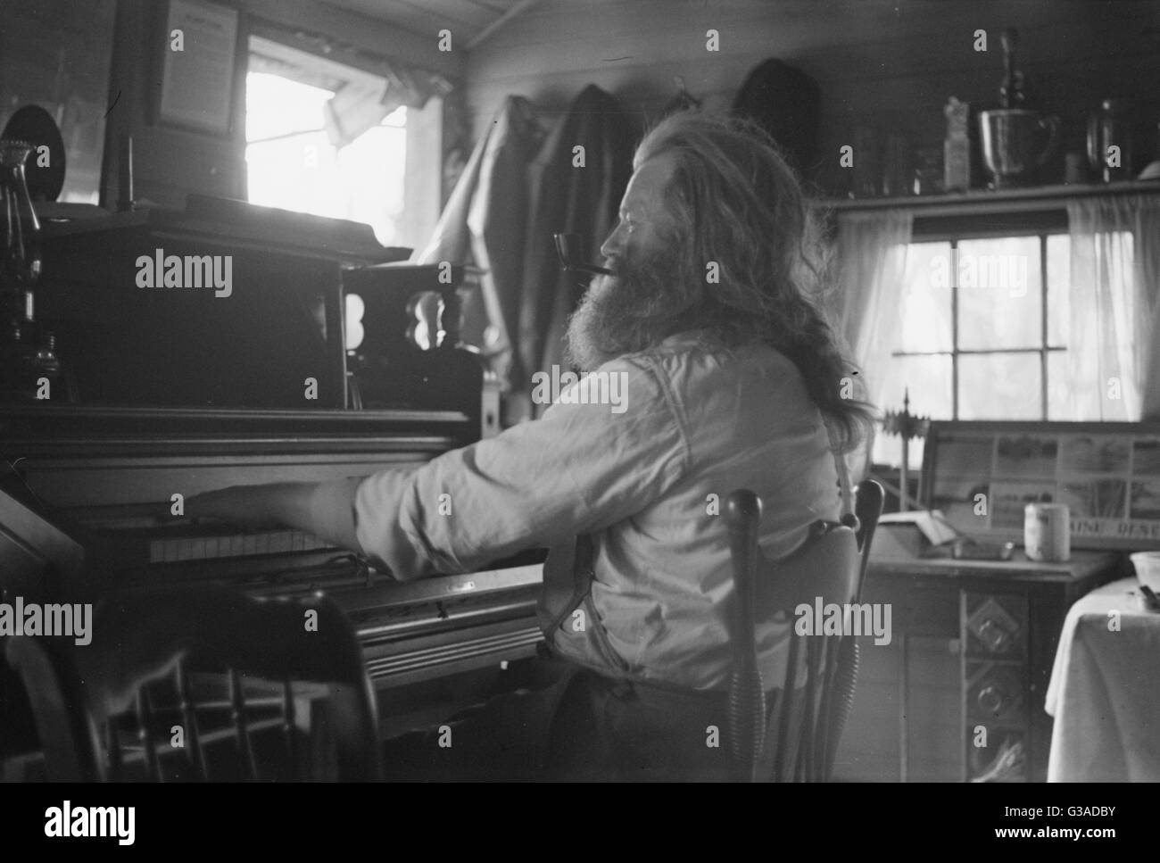 American hermit hi-res stock photography and images - Alamy