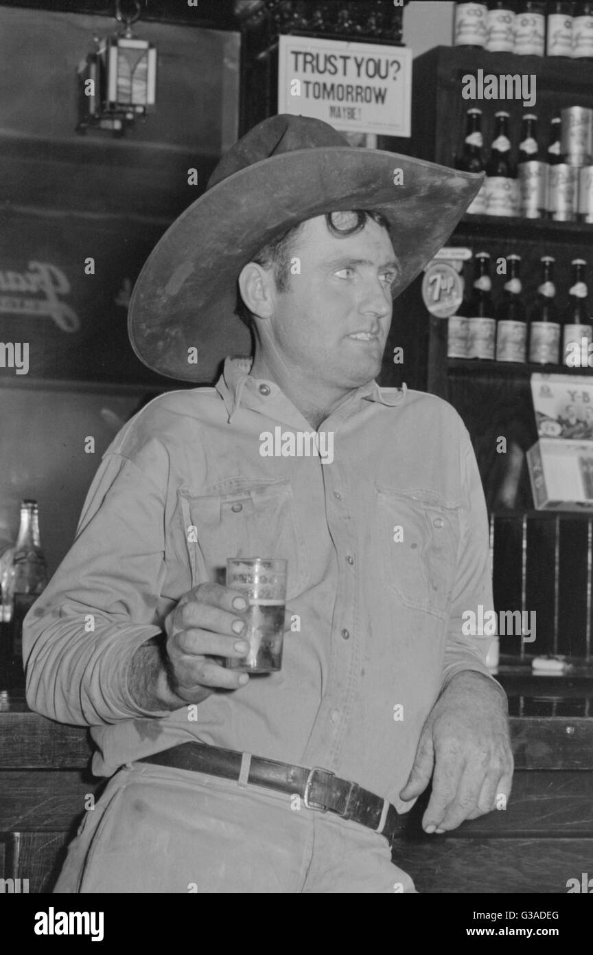 Beer parlor hi-res stock photography and images - Alamy