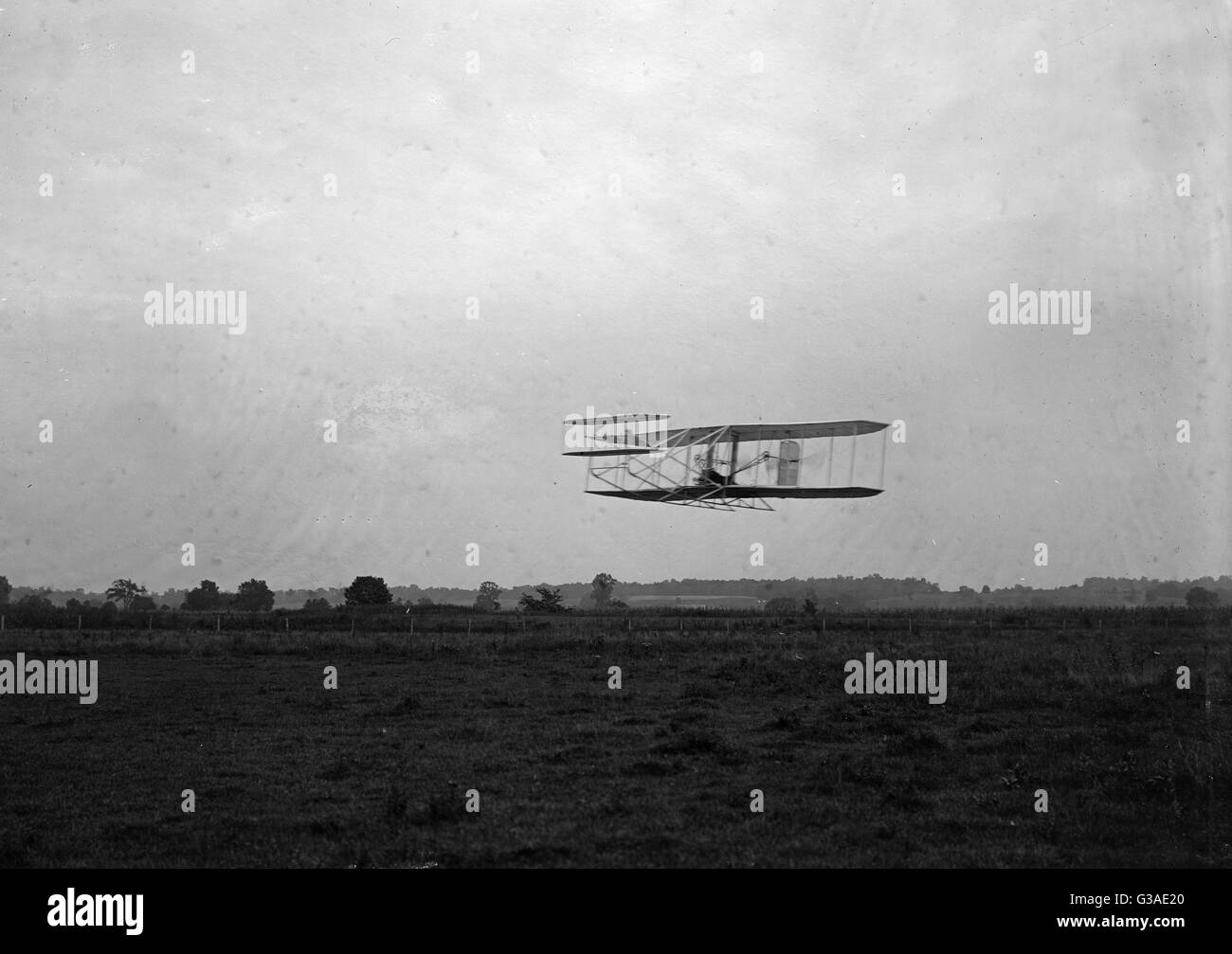 Flight 23: front view of the machine in flight to the right Stock Photo ...