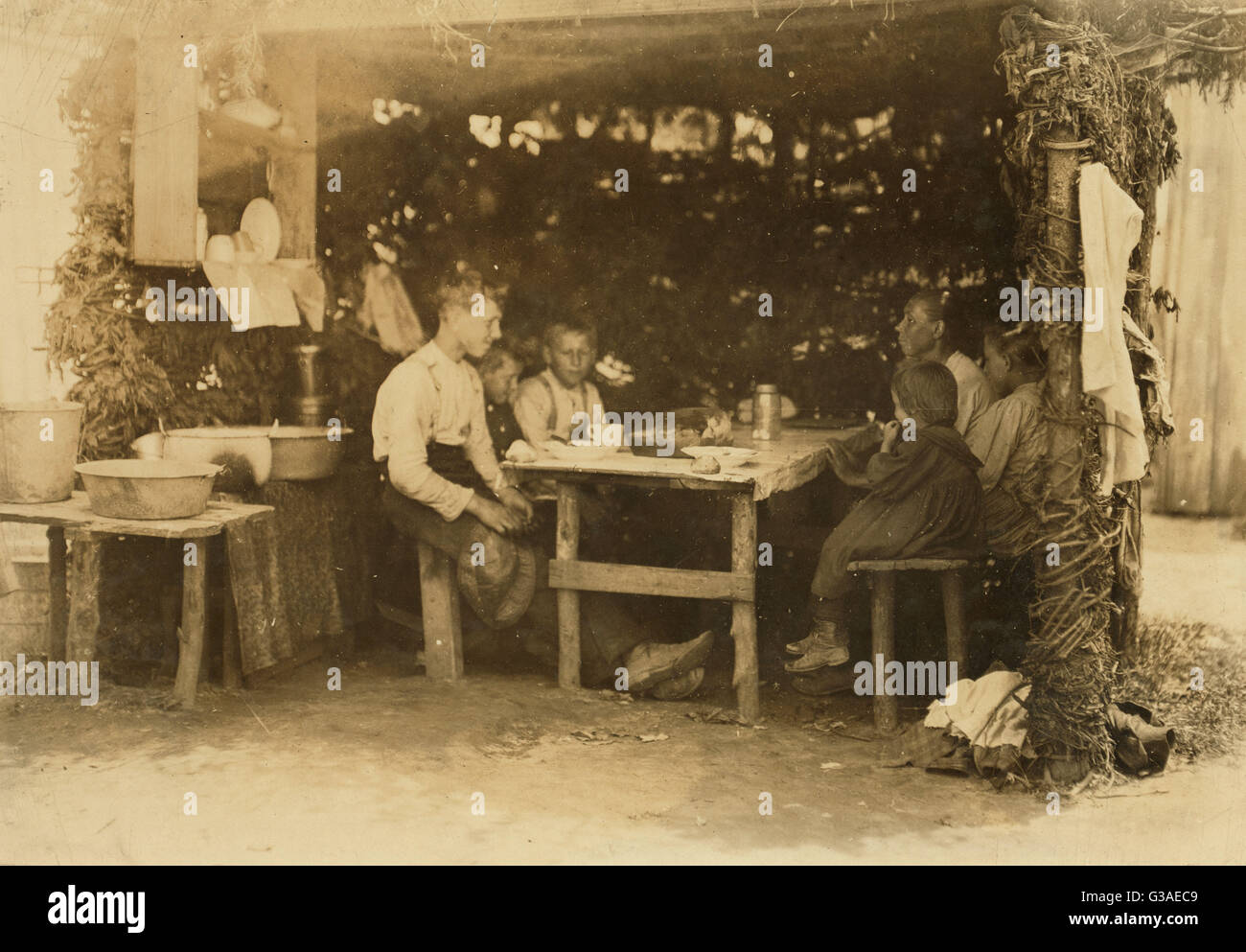 Baltimore poverty hi-res stock photography and images - Alamy