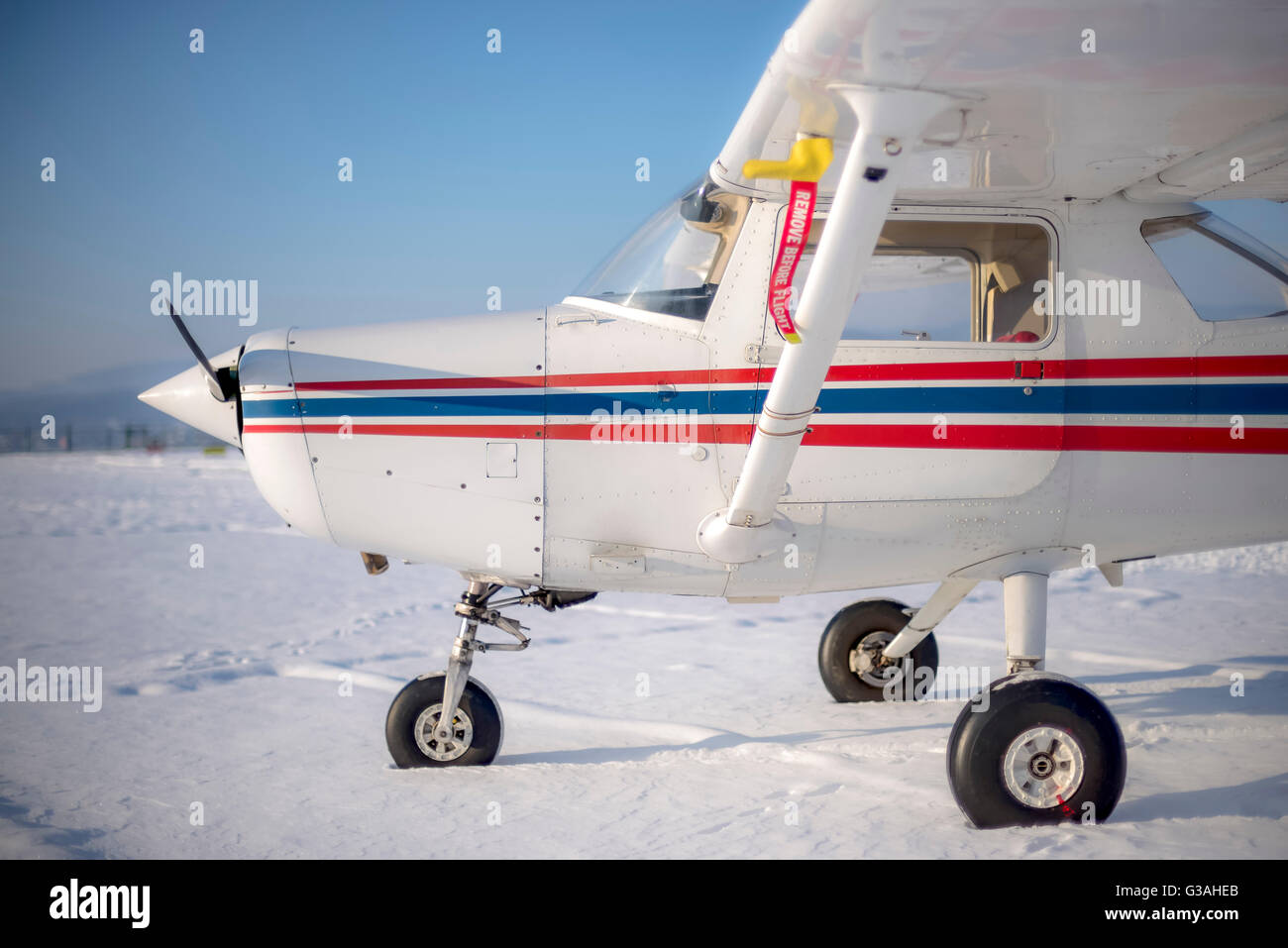Airfield in winter hi-res stock photography and images - Alamy