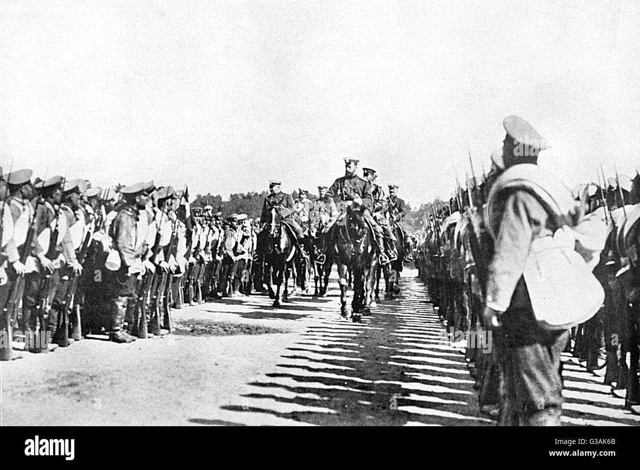 Tsar Nicholas II inspecting the troops Stock Photo - Alamy