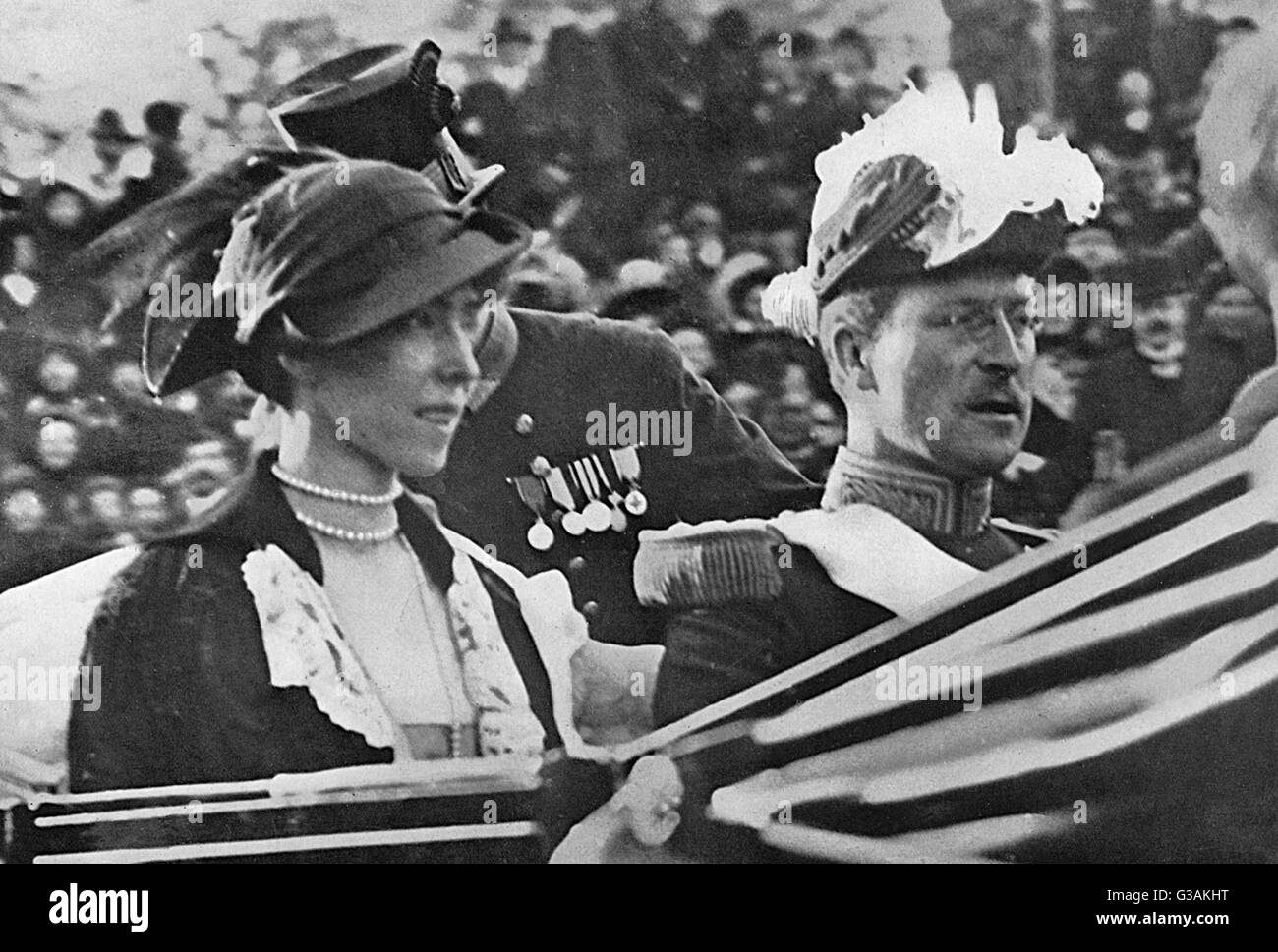 King Albert I of Belgium and his consort, Queen Elisabeth Stock Photo ...