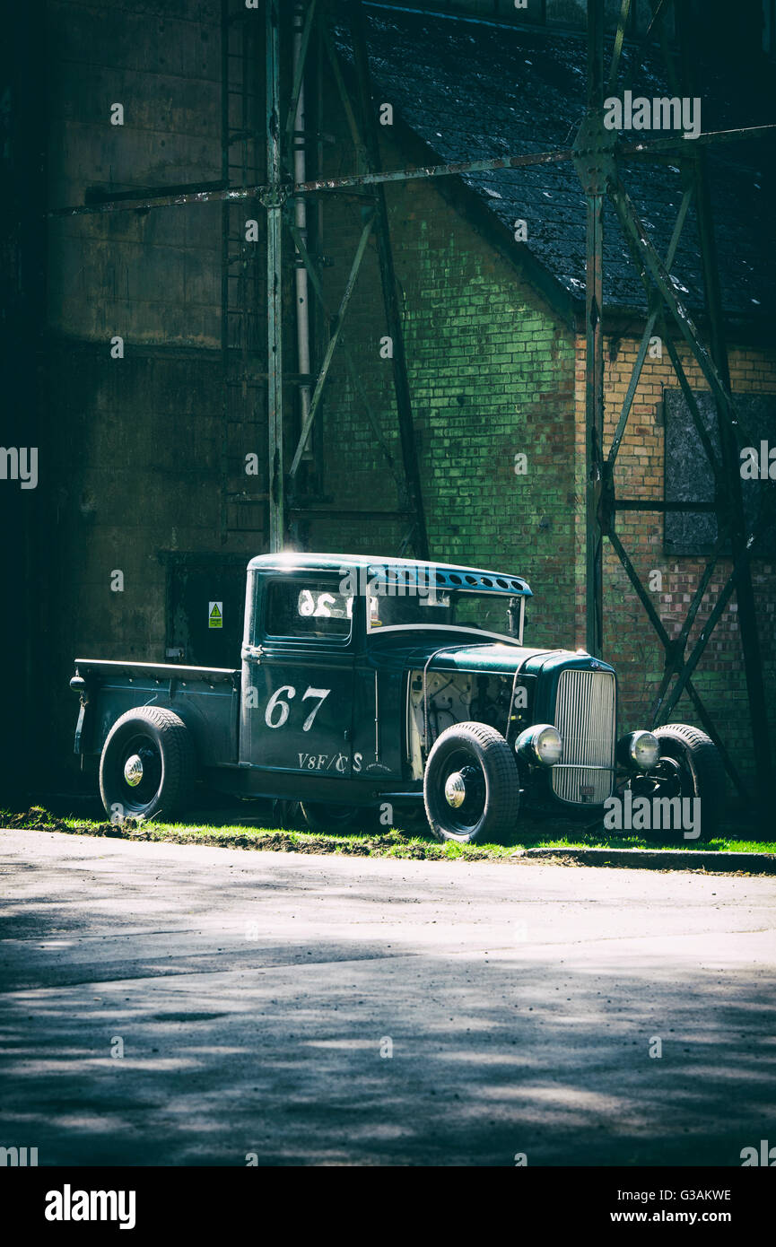 1950s restored pick up trucks hi-res stock photography and images - Alamy