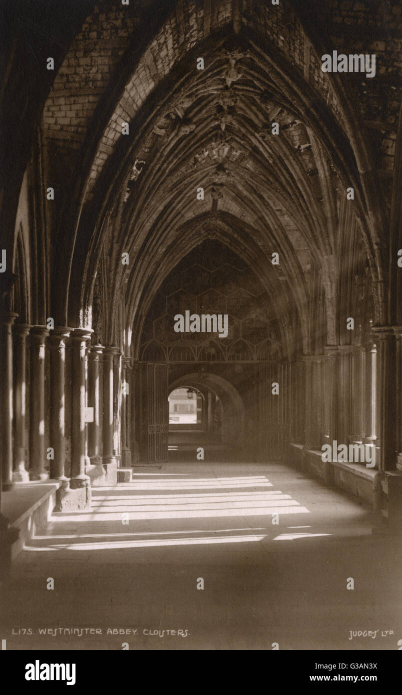 Cloister cloisters light shadow hi-res stock photography and images - Alamy