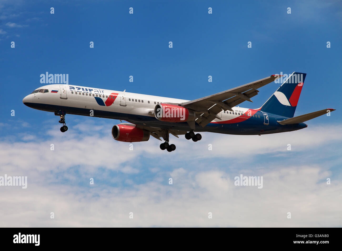 An Azur Air Boeing 757-200 approaching to El Prat Airport in Barcelona ...