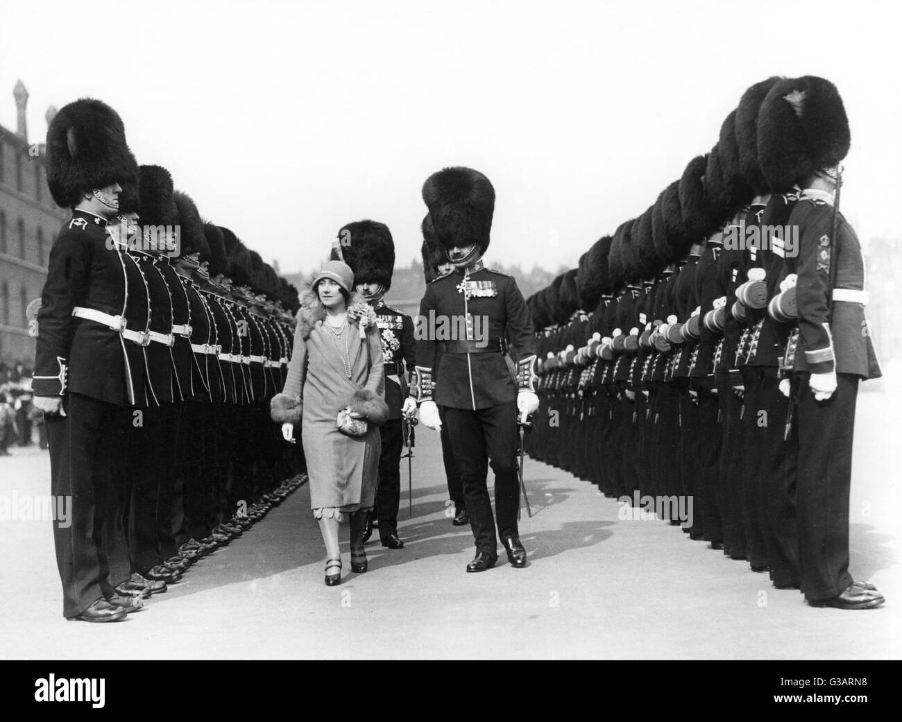 Reviewing of troops Black and White Stock Photos & Images - Alamy