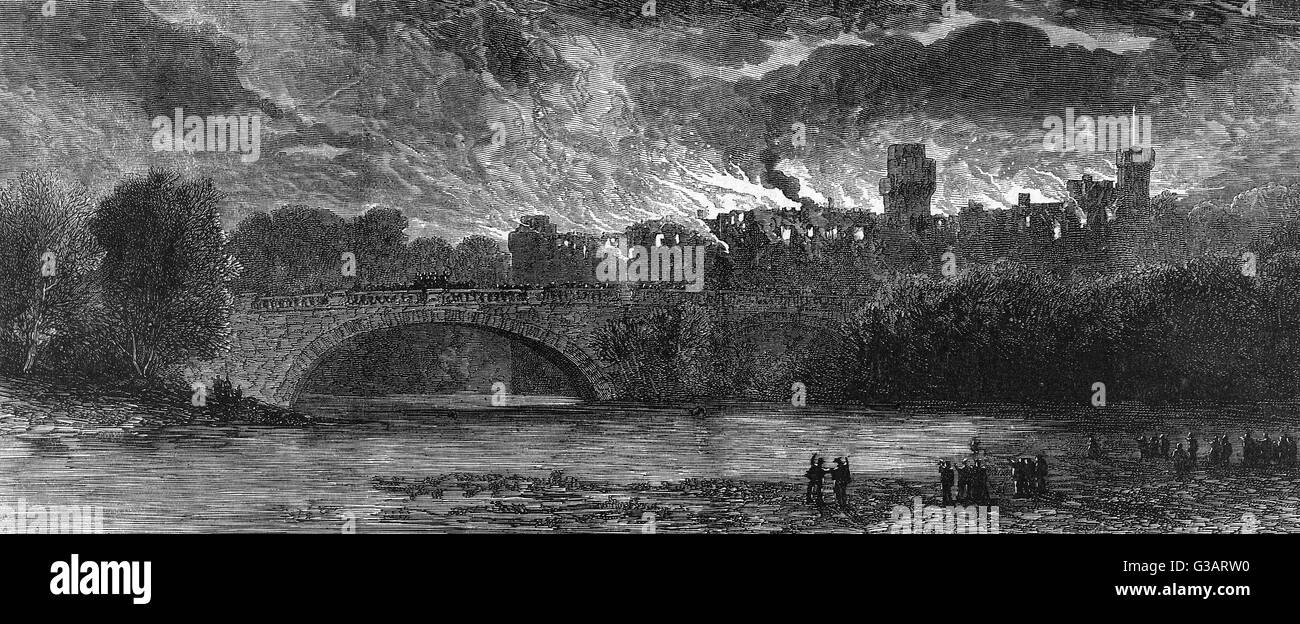 Fire at Warwick Castle Stock Photo - Alamy