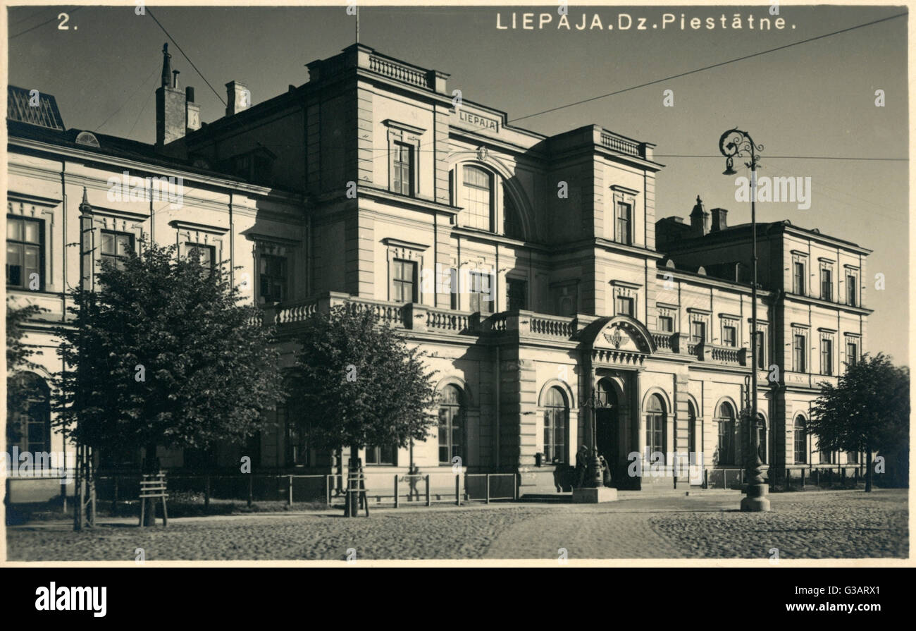 Railway station building, Liepaja, Western Latvia Stock Photo - Alamy
